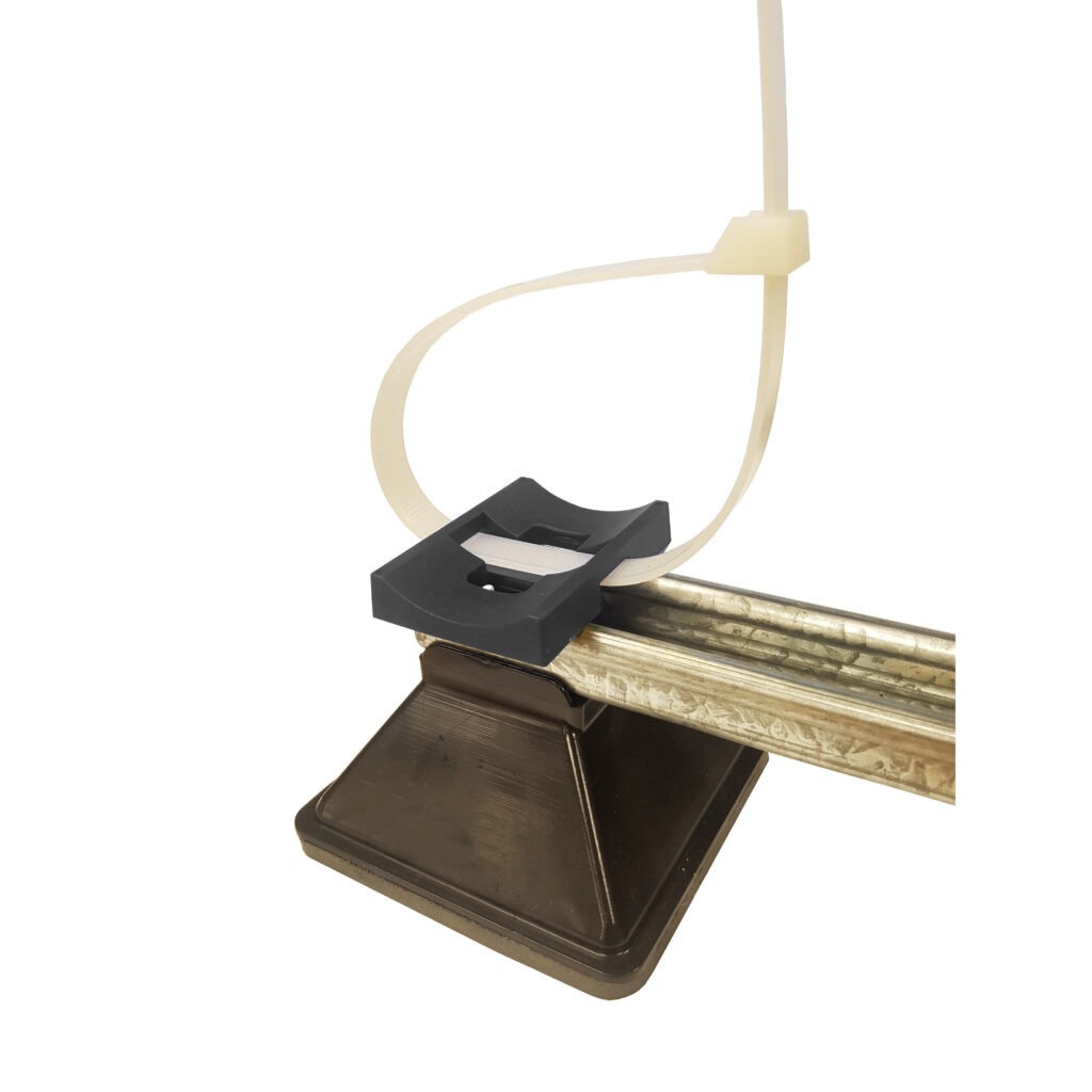 Twist & Lock Strut Clip (Black)